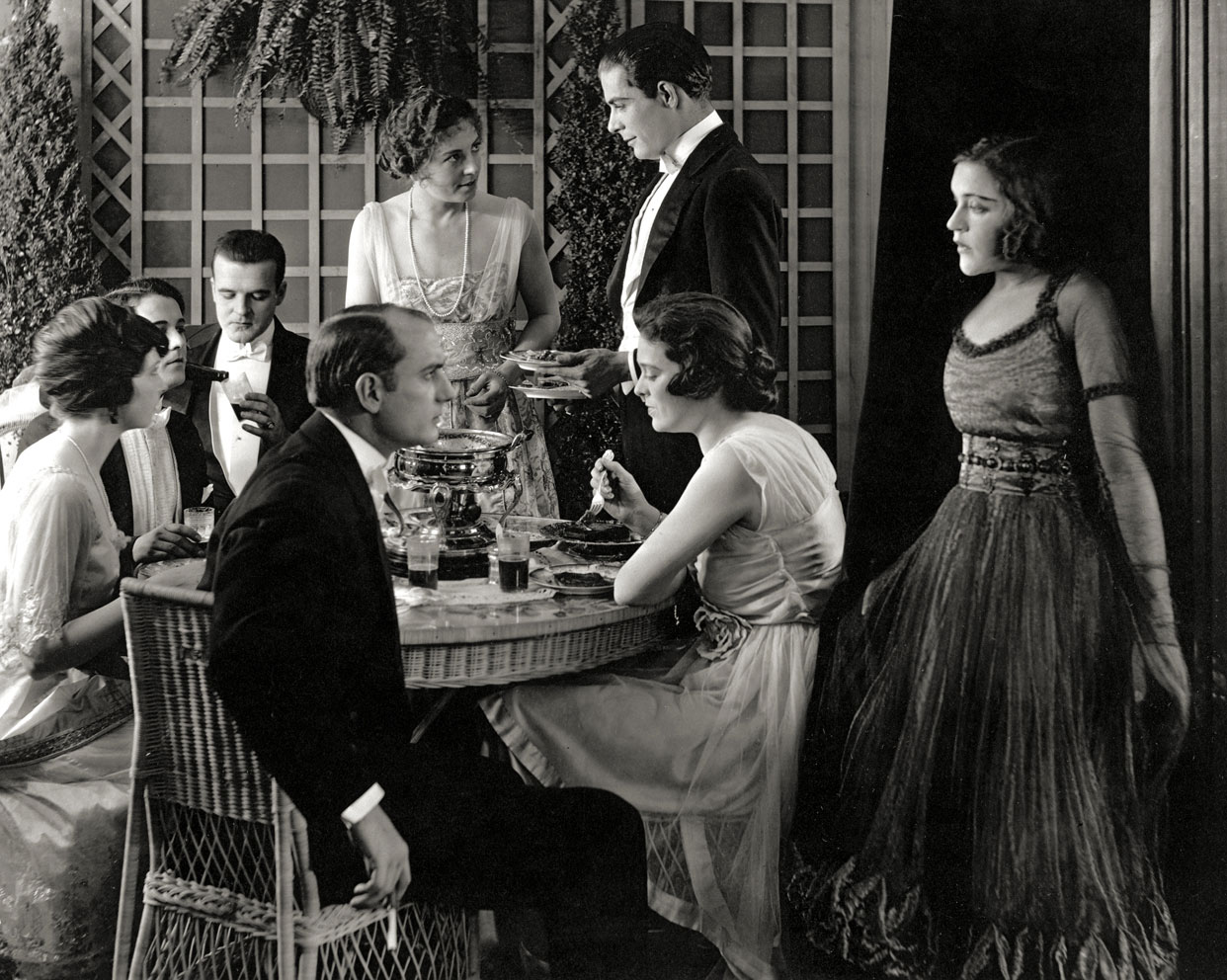 The Dream Girl – Cecil B. DeMille
